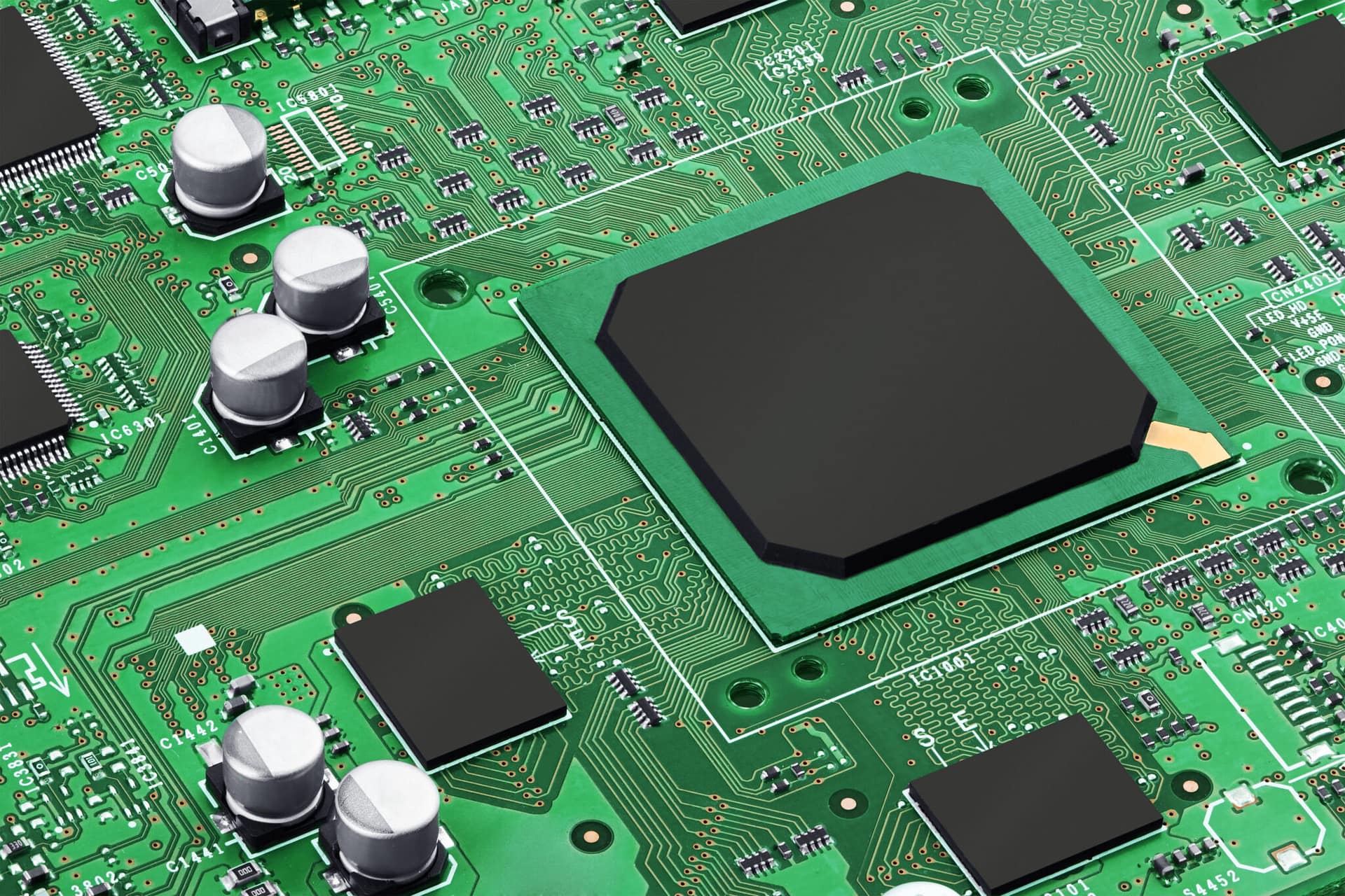 Conformal Coating vs. /Encapsulation | RIS Blog